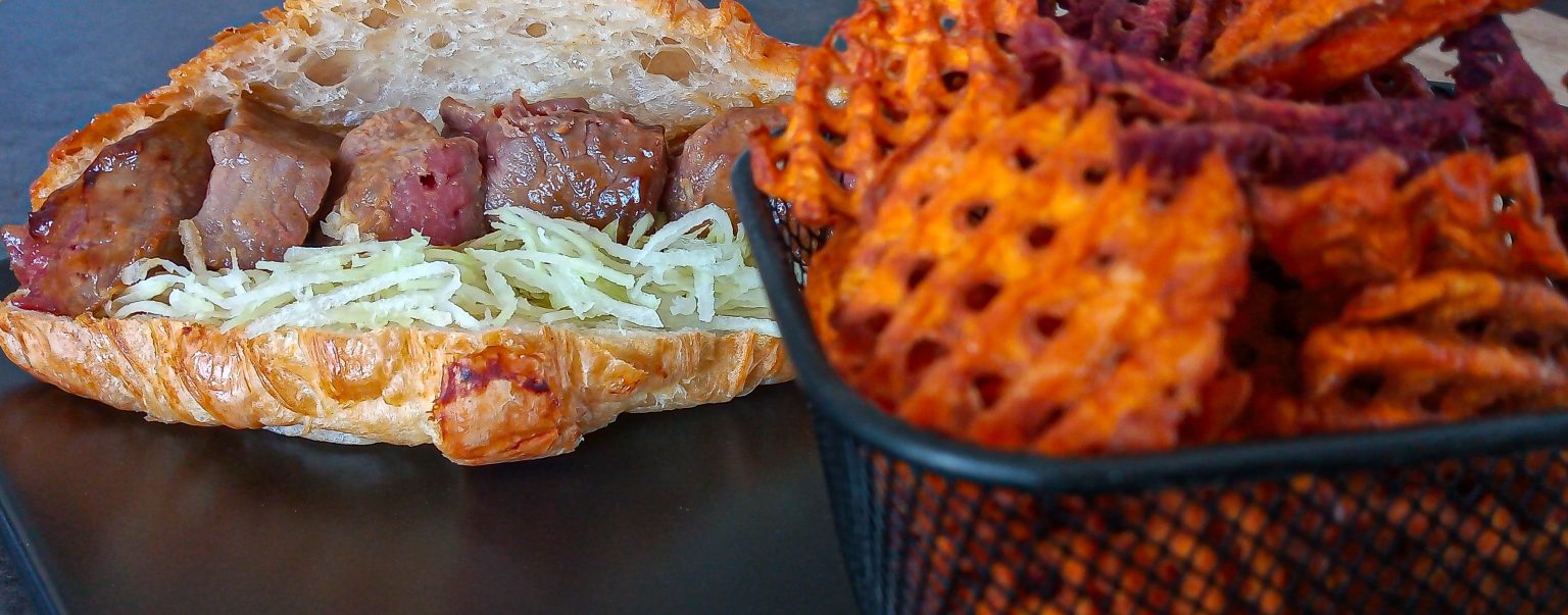 Sach Ko Jakak skewers - Cambodia travel guide